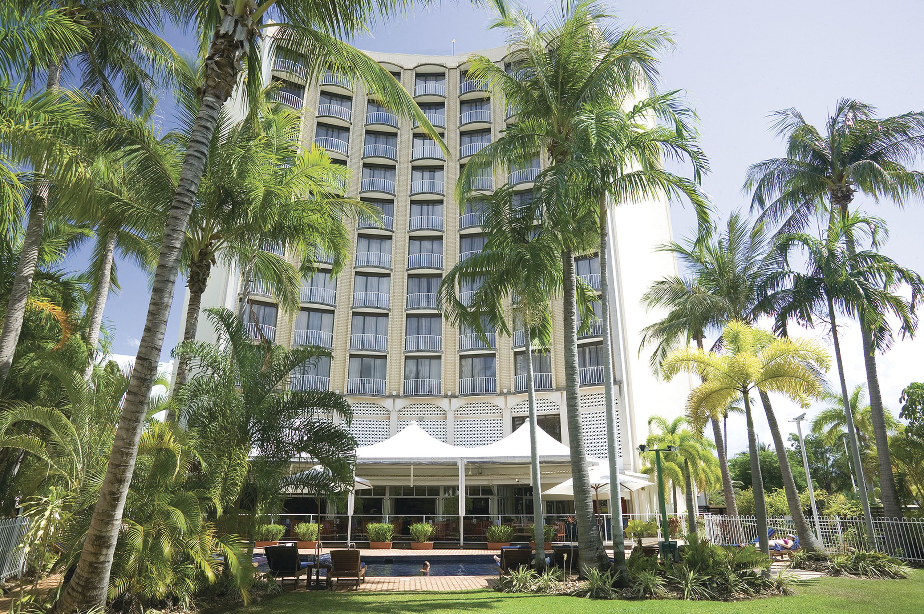 Vibe Hotel Darwin Waterfront, Darwin - Compare Deals