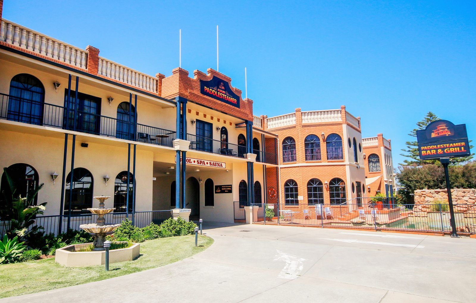Albury Manor House, Albury - Compare Deals