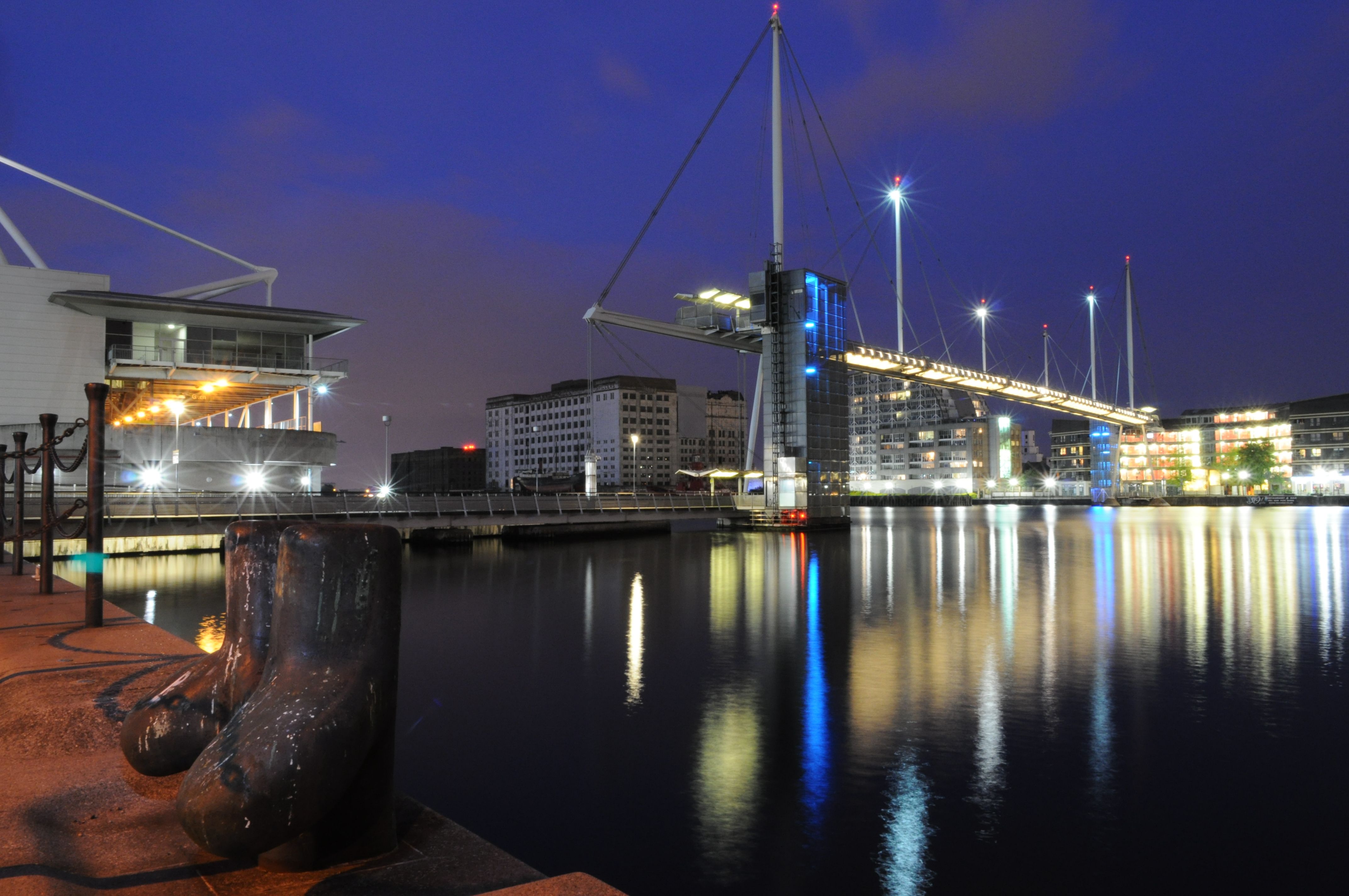 London Hotels, in Custom House: 74 Cheap London Hotel Deals