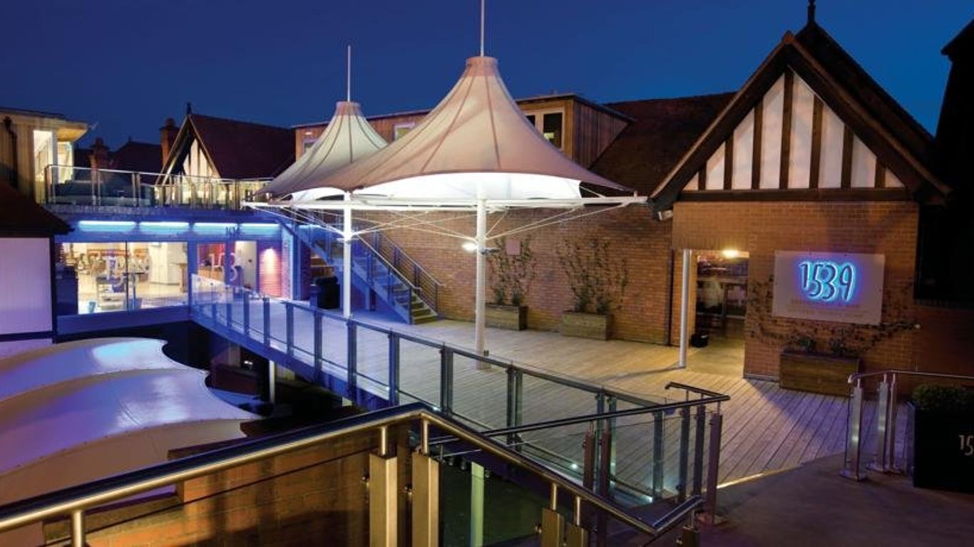 Holiday Inn Express Chester - Racecourse, Chester | HotelsCombined