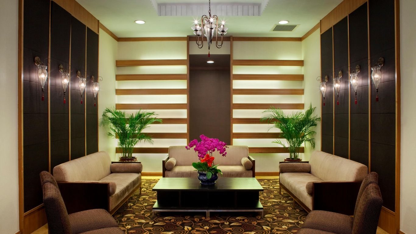 Holiday Inn Beijing Temple Of Heaven, Beijing | HotelsCombined