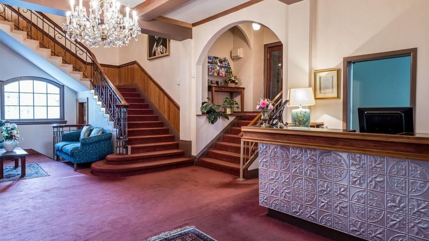 Waitomo Caves Hotel, Otorohanga | HotelsCombined